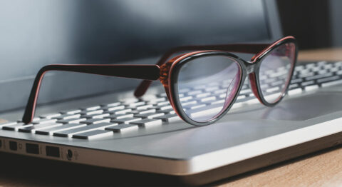 Single Vision vs. Progressive Lenses - Heartland Optical