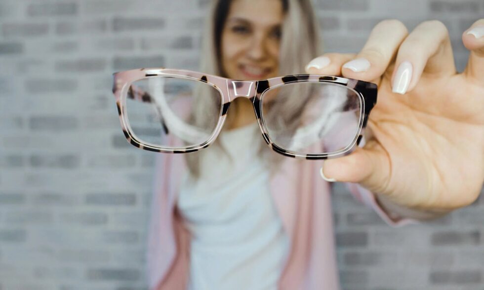 Why Do Lights Look Like Starbursts? (All about Astigmatism) - Heartland ...